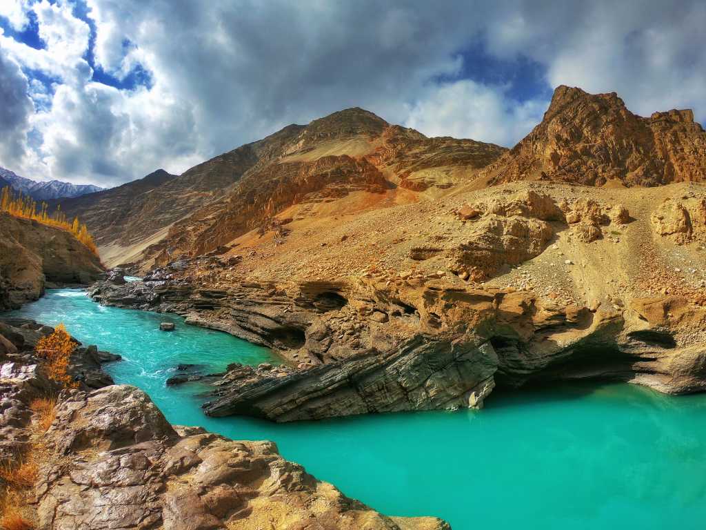 Ladakh and Zanskar Valley: Epic Trips & Treks Await| Eka Experiences